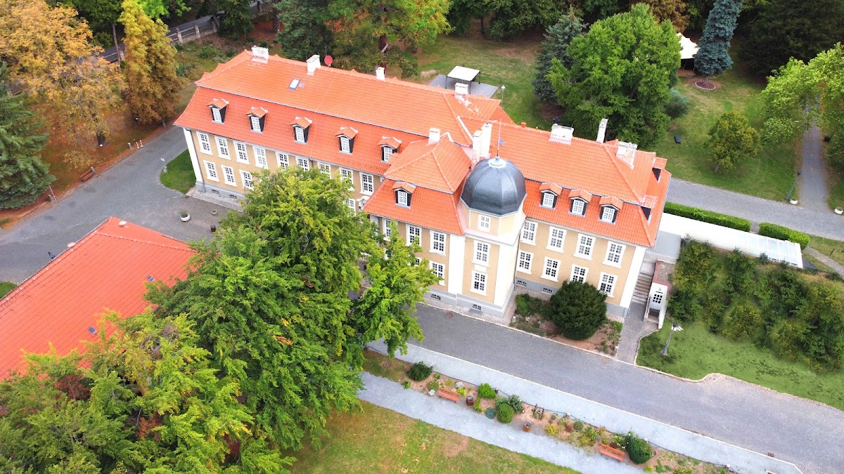 Parkhotel Schloss Meisdorf van der Valk GmbH - Golf Post